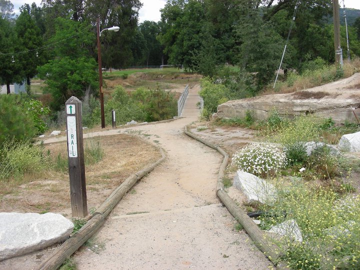 Oakhurst River Parkway | Sierra Nevada Geotourism