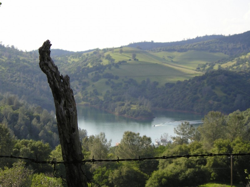 Lake Englebright and Skippers Cove Marina | Sierra Nevada Geotourism