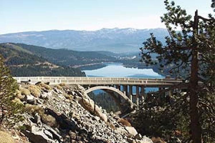 Rainbow Bridge | Sierra Nevada Geotourism