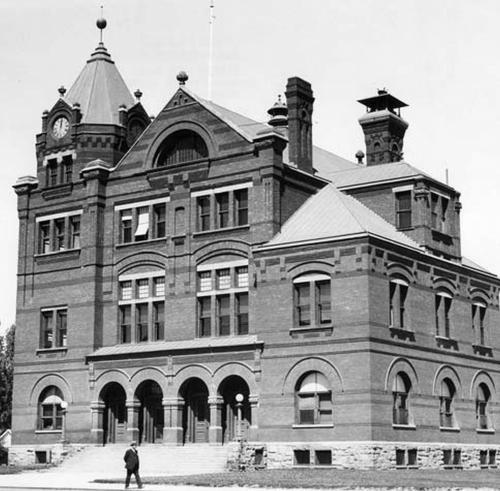 Paul Laxalt State Building | Sierra Nevada Geotourism