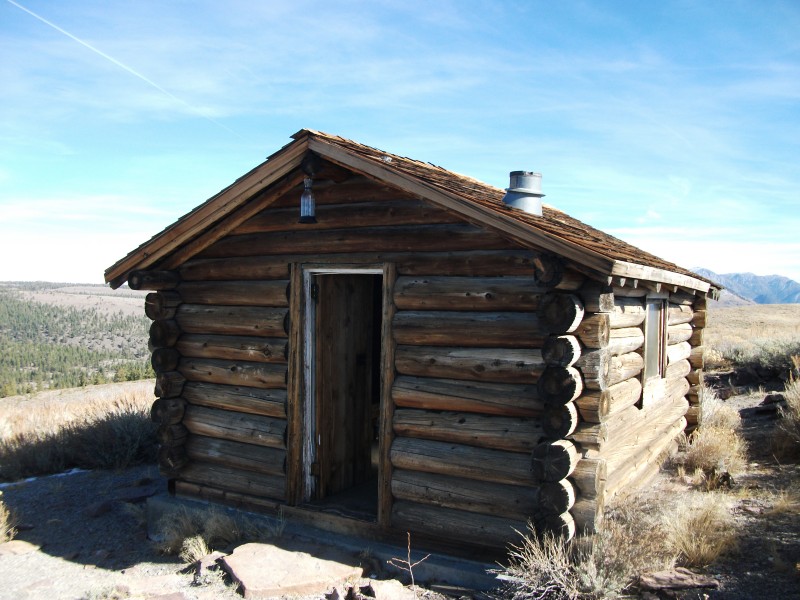 Bald Mountain Historic Fire Lookout 9,104 Ft. & Log Cabin Warming Hut ...