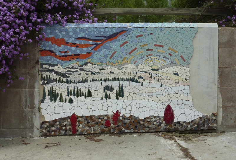 Mosaic Wall in Springville, California | Sierra Nevada Geotourism