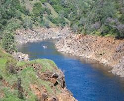 Wards Ferry Bridge Swimming Hole Tuolumne River | Sierra Nevada Geotourism