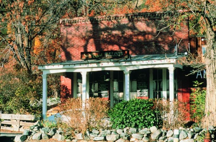 Genoa Bar and Saloon | Sierra Nevada Geotourism