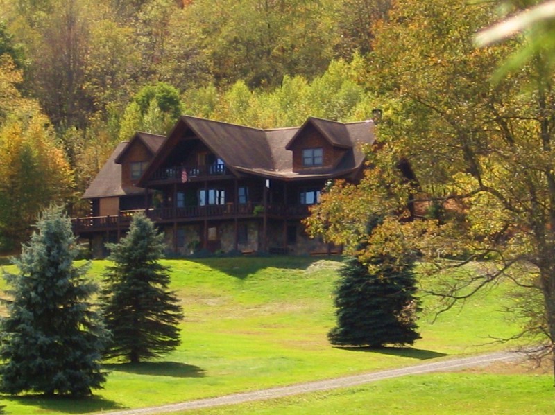 The Starlight Lodge - Starlight, PA | Scenic Wild Delaware River