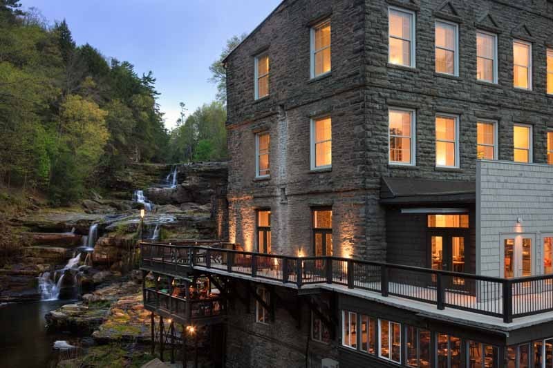 Ledges Hotel - Hawley, PA | Scenic Wild Delaware River