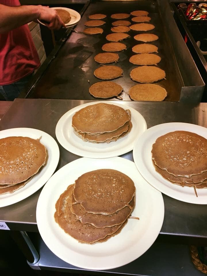 Pancake Pilgrimage: visiting Cartwright's Maple Tree Inn | Explore ...