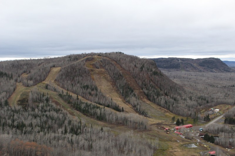 Loch Lomond Ski Area | Heart of the Continent