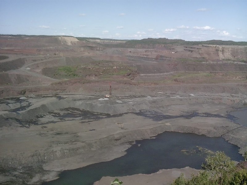 Hull Rust Mine View | Heart of the Continent