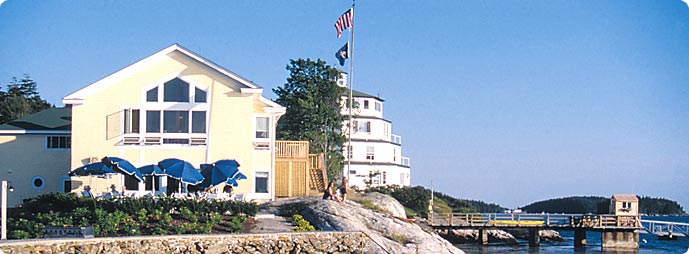 Ledges Pub at Sebasco Harbor Resort | Visit Maine