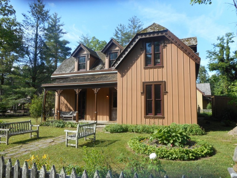 Historic Rugby Historic Site | Tennessee River Valley