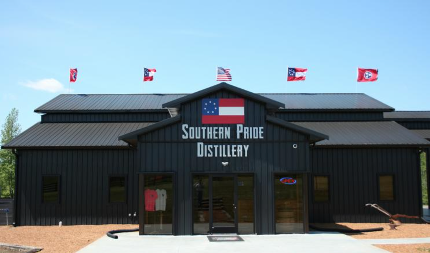 Southern Pride Distillery | Tennessee River Valley
