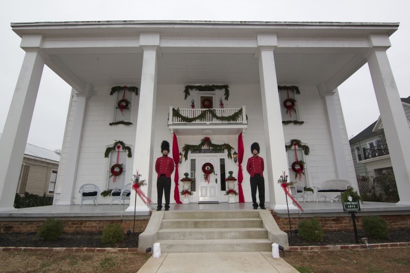 Historic Decatur Christmas Tour | Tennessee River Valley
