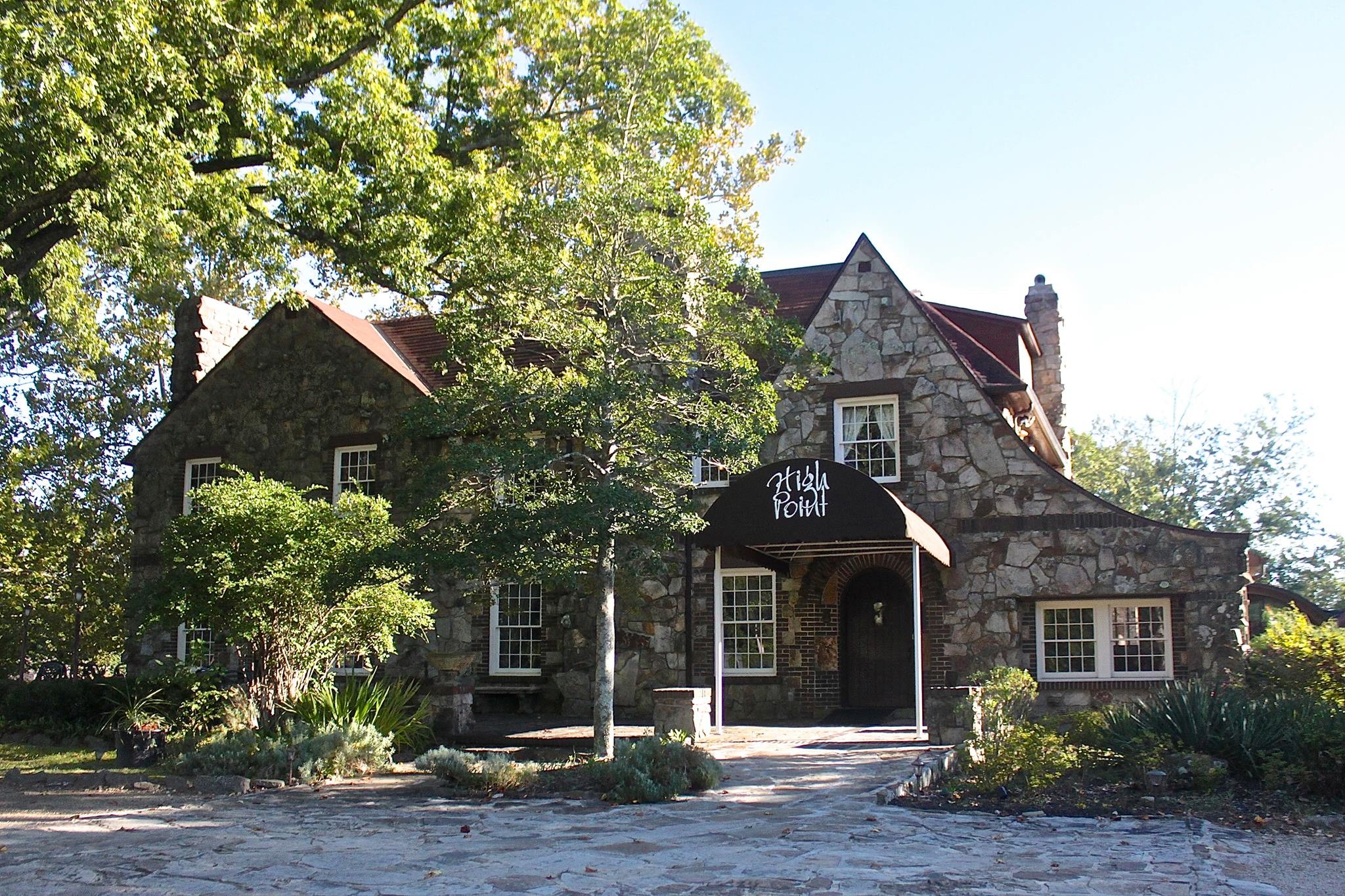 High Point Restaurant | Tennessee River Valley