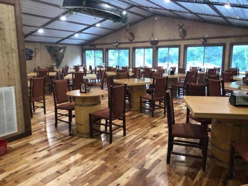 Rustic River Resort Restaurant | Tennessee River Valley