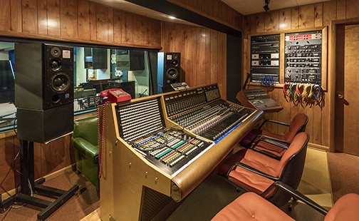 Muscle Shoals Sound Studios | Tennessee River Valley