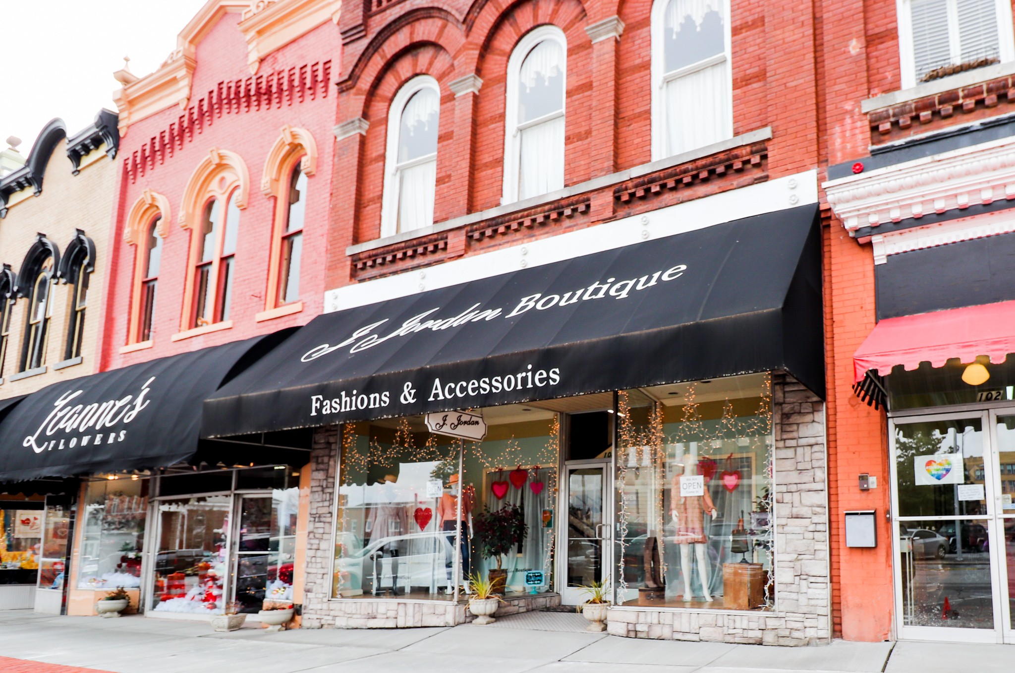 J Jordan Boutique | Tennessee River Valley