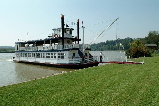 Tennessee Riverboat Company | Tennessee River Valley