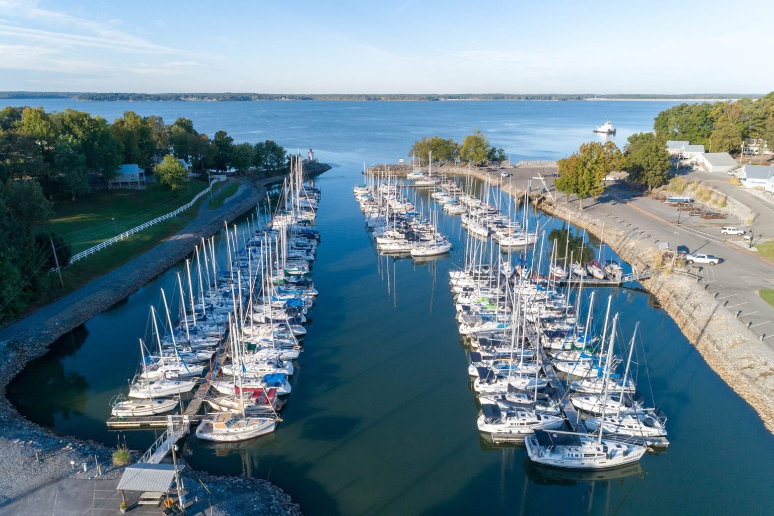 Lighthouse Landing | Tennessee River Valley
